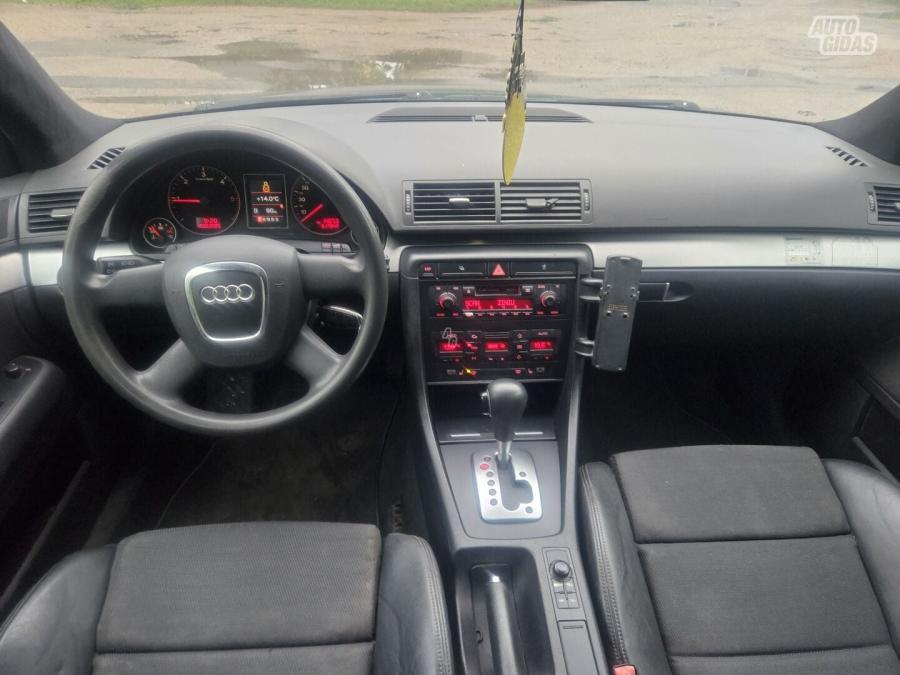 Zils Audi A4 2006 Jonava, ar dzinēja tilpumu 2.00 L un nobraukumu 318 tūkst. km par 2600 €, foto 10 vietnē AUTOMOTO.COM.LV