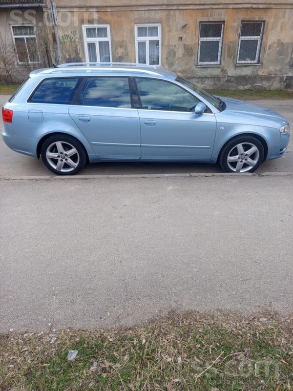 Zils Audi A4 2006 Rīga, ar dzinēja tilpumu 2.00 L un nobraukumu 198 tūkst. km par 3700 €, foto 4 vietnē AUTOMOTO.COM.LV