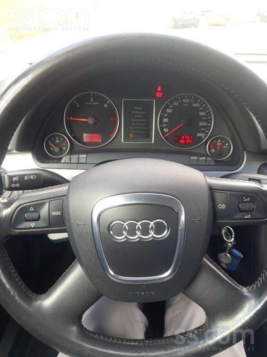 Blue Audi A4 2006 in Riga, with an engine capacity of 2.00 L and mileage of 198 thousand km for 3700 €, photo 12 on AUTOMOTO.COM.LV