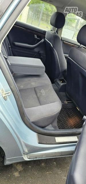 Zils Audi A4 2006 Kauņa, ar dzinēja tilpumu 2.00 L un nobraukumu 300 tūkst. km par 1300 €, foto 17 vietnē AUTOMOTO.COM.LV