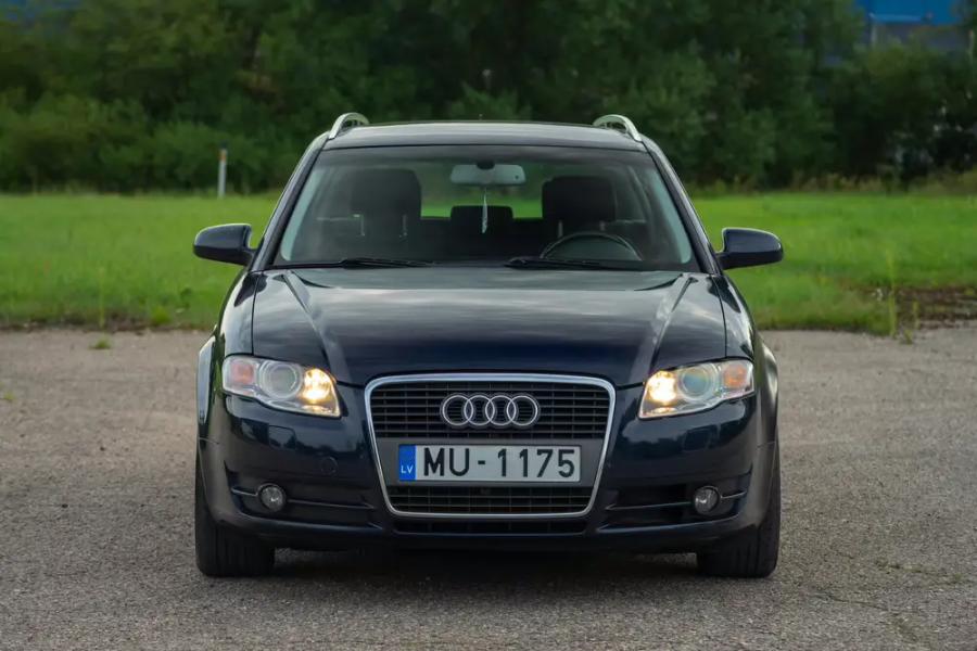 Blue Audi A4 2006 in Liepaja, with an engine capacity of 2.00 L and mileage of 278 thousand km for 2500 €, photo 7 on AUTOMOTO.COM.LV