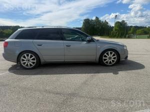 Zils Audi A4 2006 Valmiera, ar dzinēja tilpumu 3.00 L un nobraukumu 340 tūkst. km par 2350 €, foto 4 vietnē AUTOMOTO.COM.LV