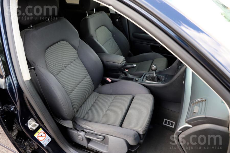 Blue Audi A4 2006 in Tukums, with an engine capacity of 1.90 L and mileage of 271 thousand km for 3990 €, photo 10 on AUTOMOTO.COM.LV