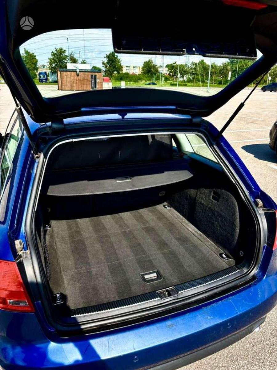 Zils Audi A4 2006 Šauļi, ar dzinēja tilpumu 1.97 L un nobraukumu 322 tūkst. km par 3500 €, foto 10 vietnē AUTOMOTO.COM.LV