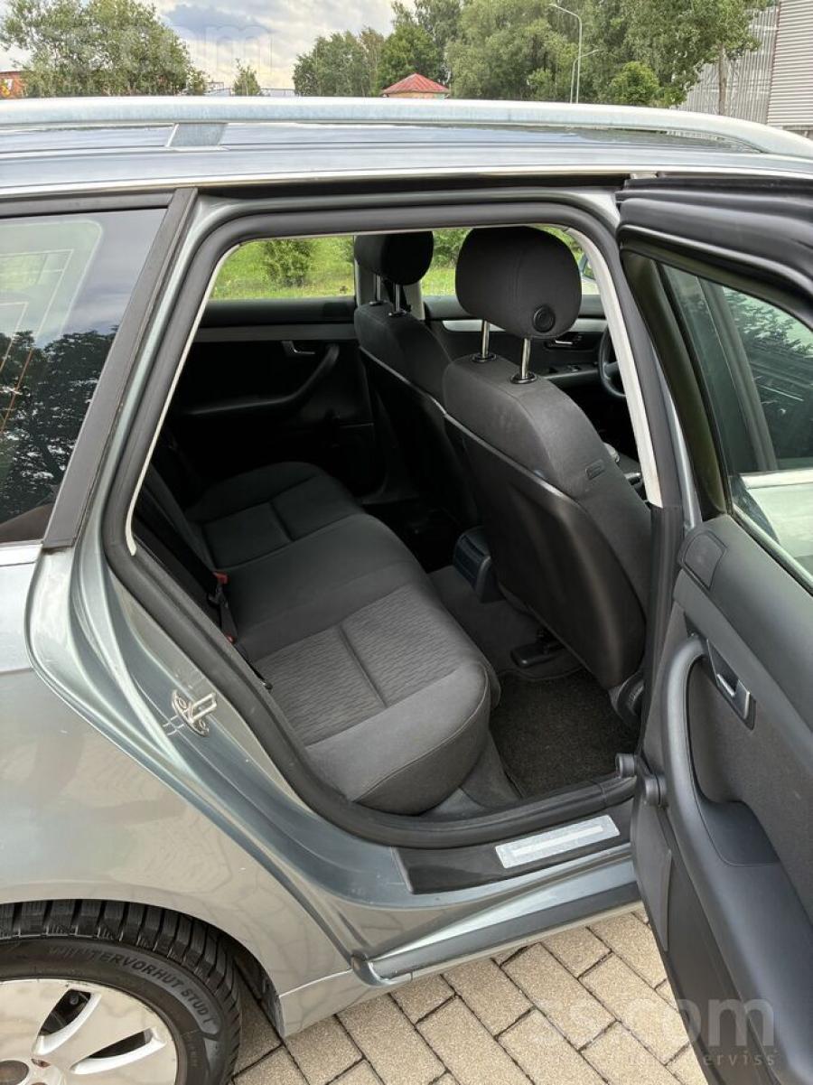 Синий Ауди А4 2006 в Рига, объемом двигателя 1.90 л и пробегом 358 тыс. км за 2850 €, фото 22 на AUTOMOTO.COM.LV