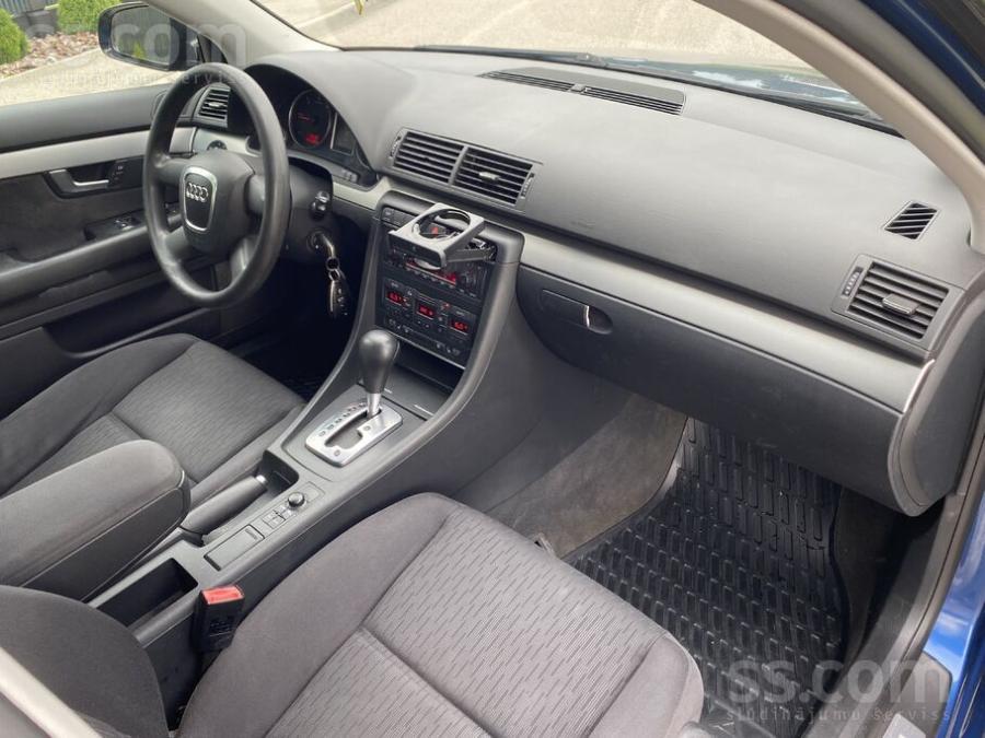 Zils Audi A4 2006 Rīga, ar dzinēja tilpumu 2.00 L un nobraukumu 275 tūkst. km par 2950 €, foto 15 vietnē AUTOMOTO.COM.LV