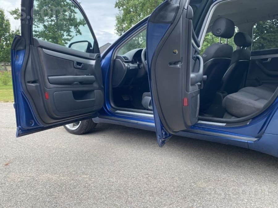 Zils Audi A4 2006 Rīga, ar dzinēja tilpumu 2.00 L un nobraukumu 275 tūkst. km par 2950 €, foto 19 vietnē AUTOMOTO.COM.LV