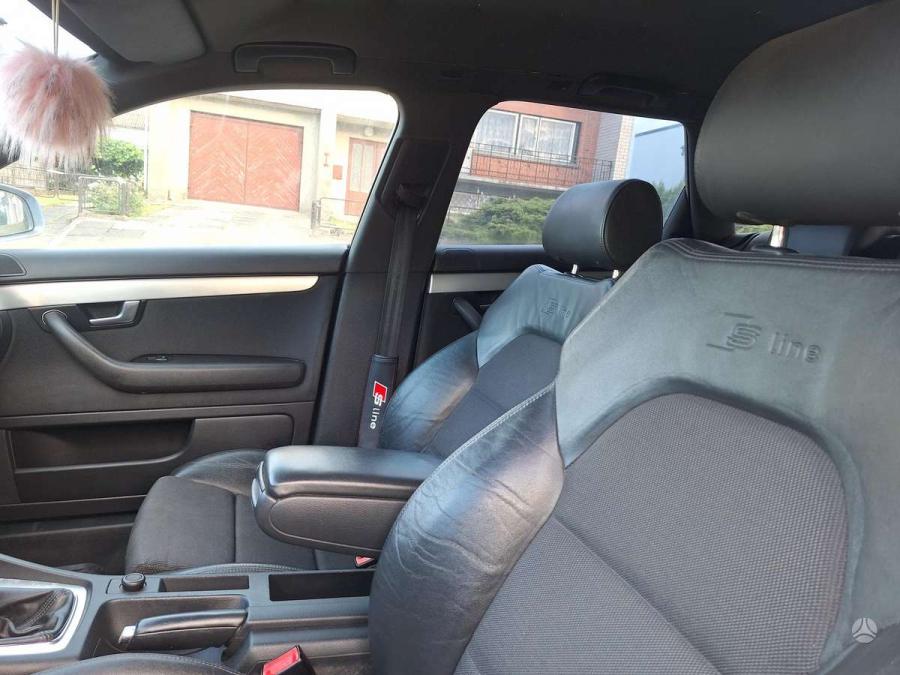Blue Audi A4 2006 in Kelme, with an engine capacity of 2.00 L and mileage of 342 thousand km for 2750 €, photo 13 on AUTOMOTO.COM.LV