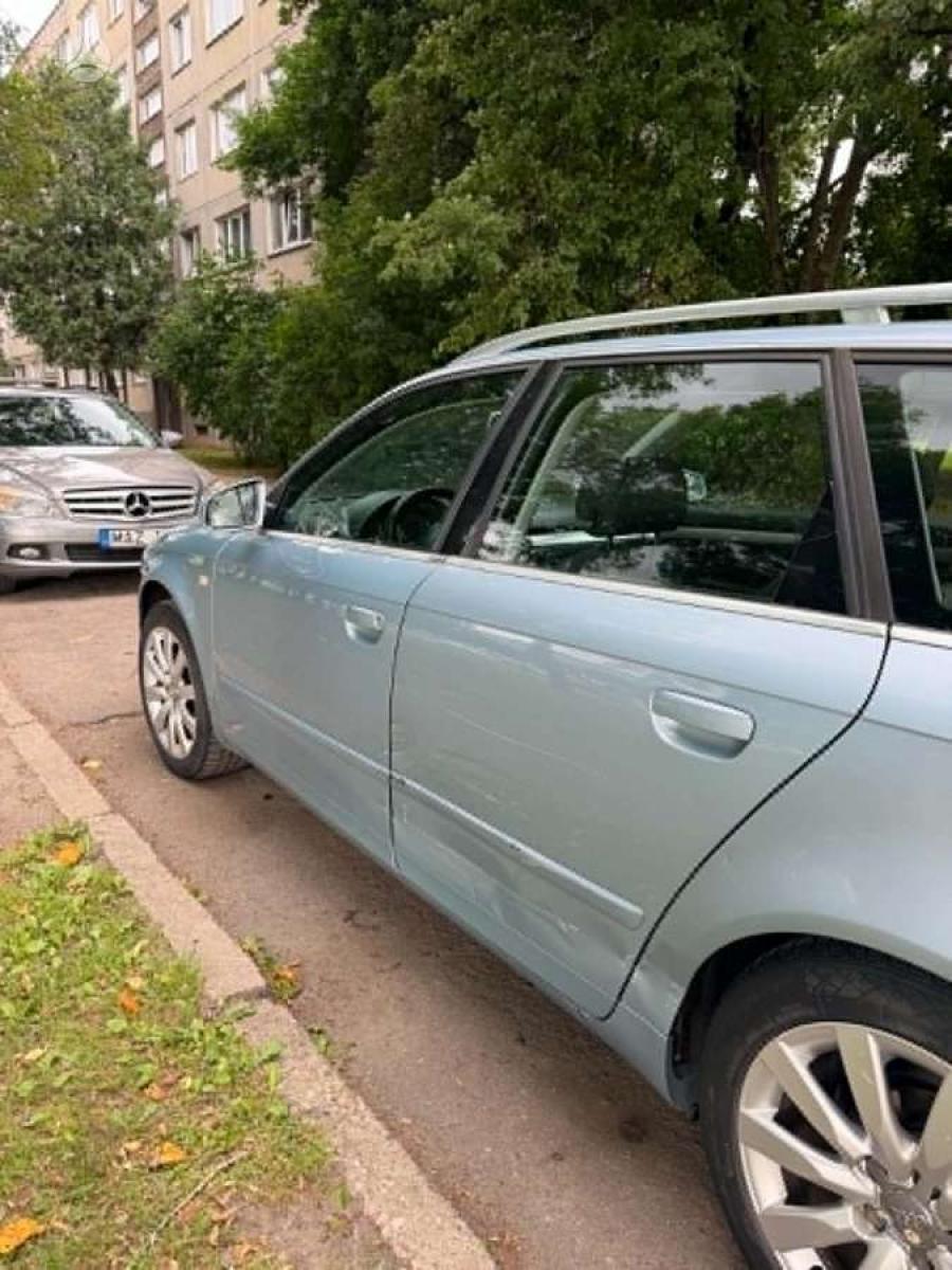 Blue Audi A4 2006 in Kaunas, with an engine capacity of 1.97 L and mileage of 350 thousand km for 1500 €, photo 6 on AUTOMOTO.COM.LV