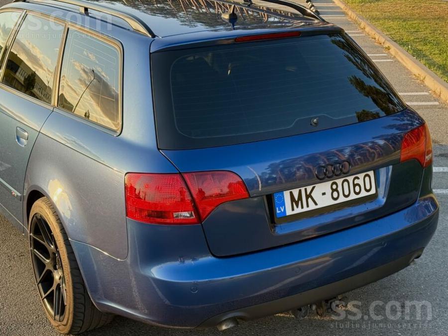 Zils Audi A4 2006 Rīga, ar dzinēja tilpumu 2.70 L un nobraukumu 395 tūkst. km par 4490 €, foto 5 vietnē AUTOMOTO.COM.LV