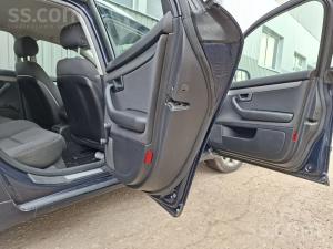 Zils Audi A4 2006 Ludza, ar dzinēja tilpumu 1.90 L un nobraukumu 341 tūkst. km par 2900 €, foto 6 vietnē AUTOMOTO.COM.LV