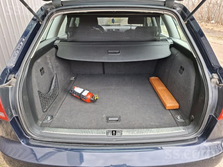 Zils Audi A4 2006 Ludza, ar dzinēja tilpumu 1.90 L un nobraukumu 341 tūkst. km par 2900 €, foto 7 vietnē AUTOMOTO.COM.LV
