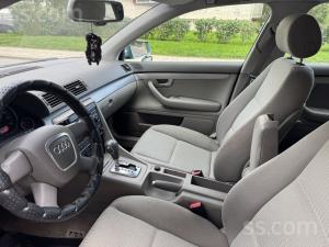 Blue Audi A4 2006 in Jelgava, with an engine capacity of 2.00 L and mileage of 313 thousand km for 1680 €, photo 8 on AUTOMOTO.COM.LV