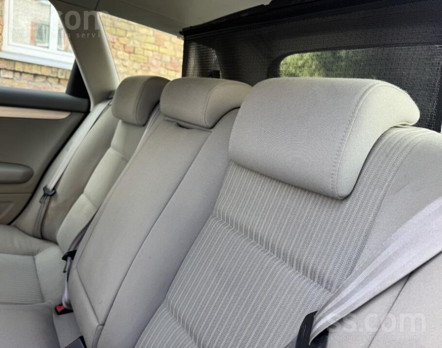 Blue Audi A4 2006 in Jelgava, with an engine capacity of 2.00 L and mileage of 313 thousand km for 1680 €, photo 11 on AUTOMOTO.COM.LV