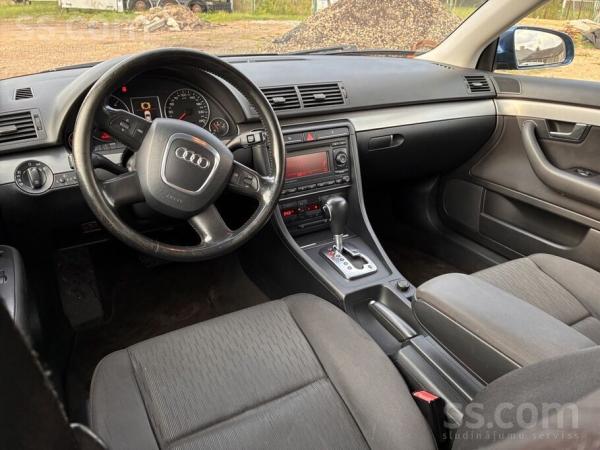 Blue Audi A4 2006 in Riga, with an engine capacity of 2.00 L and mileage of 350 thousand km for 2100 €, photo 9 on AUTOMOTO.COM.LV