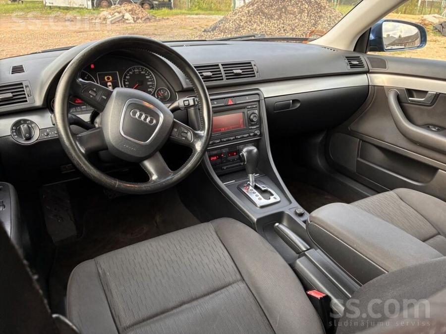 Blue Audi A4 2006 in Riga, with an engine capacity of 2.00 L and mileage of 350 thousand km for 2100 €, photo 9 on AUTOMOTO.COM.LV
