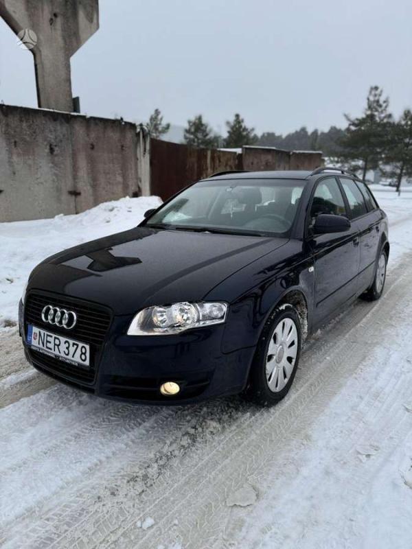 Blue Audi A4 2007 in Jurbarkas, with an engine capacity of 1.99 L and mileage of 332 thousand km for 2250 €, photo 4 on AUTOMOTO.COM.LV