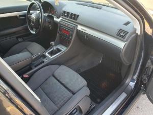 Zils Audi A4 2007 Kauņa, ar dzinēja tilpumu 2.00 L un nobraukumu 295 tūkst. km par 2450 €, foto 10 vietnē AUTOMOTO.COM.LV