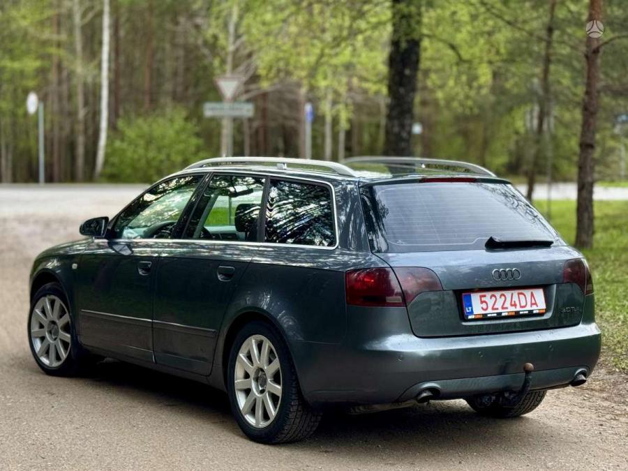 Синий Ауди А4 2007 в Радвилишкис, объемом двигателя 3.00 л и пробегом 270 тыс. км за 1750 €, фото 6 на AUTOMOTO.COM.LV