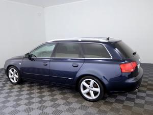 Zils Audi A4 2007 Tallina, ar dzinēja tilpumu 3.00 L un nobraukumu 299 tūkst. km par 2799 €, foto 5 vietnē AUTOMOTO.COM.LV