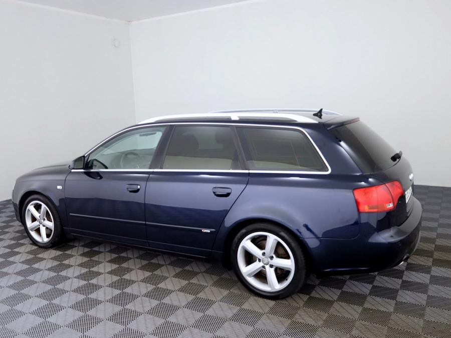 Zils Audi A4 2007 Tallina, ar dzinēja tilpumu 3.00 L un nobraukumu 299 tūkst. km par 2799 €, foto 12 vietnē AUTOMOTO.COM.LV