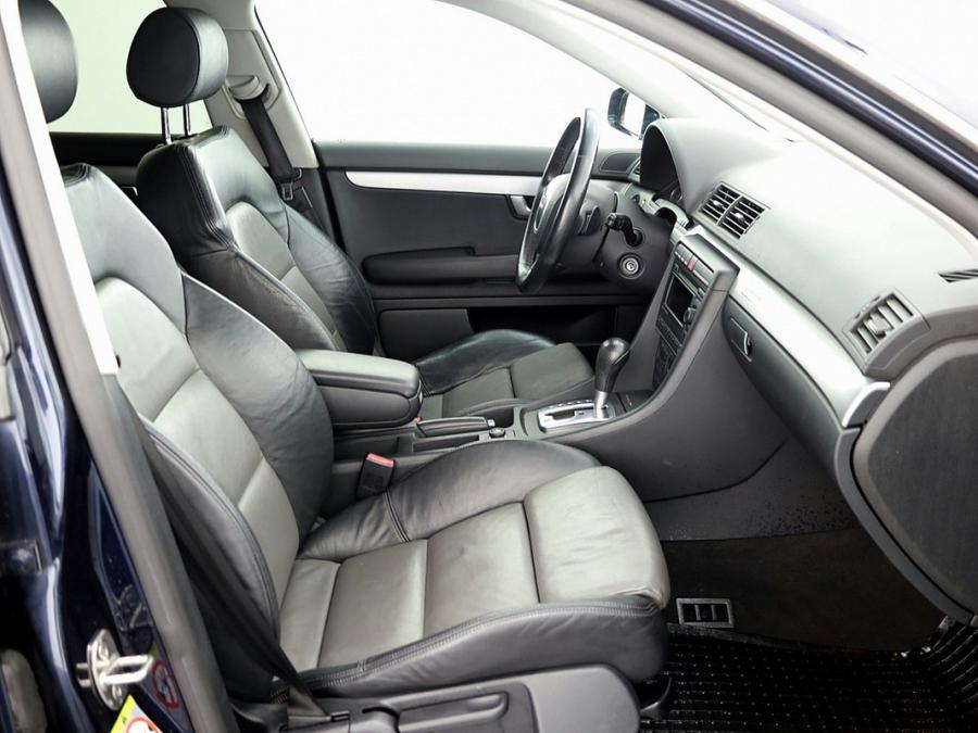 Zils Audi A4 2007 Tallina, ar dzinēja tilpumu 3.00 L un nobraukumu 299 tūkst. km par 2799 €, foto 14 vietnē AUTOMOTO.COM.LV