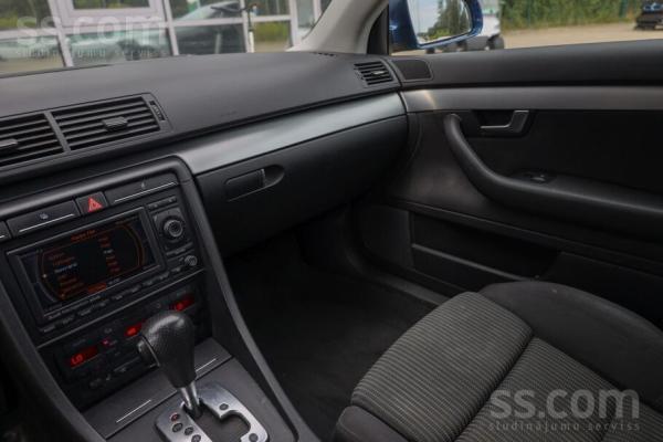 Zils Audi A4 2007 Rīga, ar dzinēja tilpumu 2.70 L un nobraukumu 380 tūkst. km par 1995 €, foto 8 vietnē AUTOMOTO.COM.LV