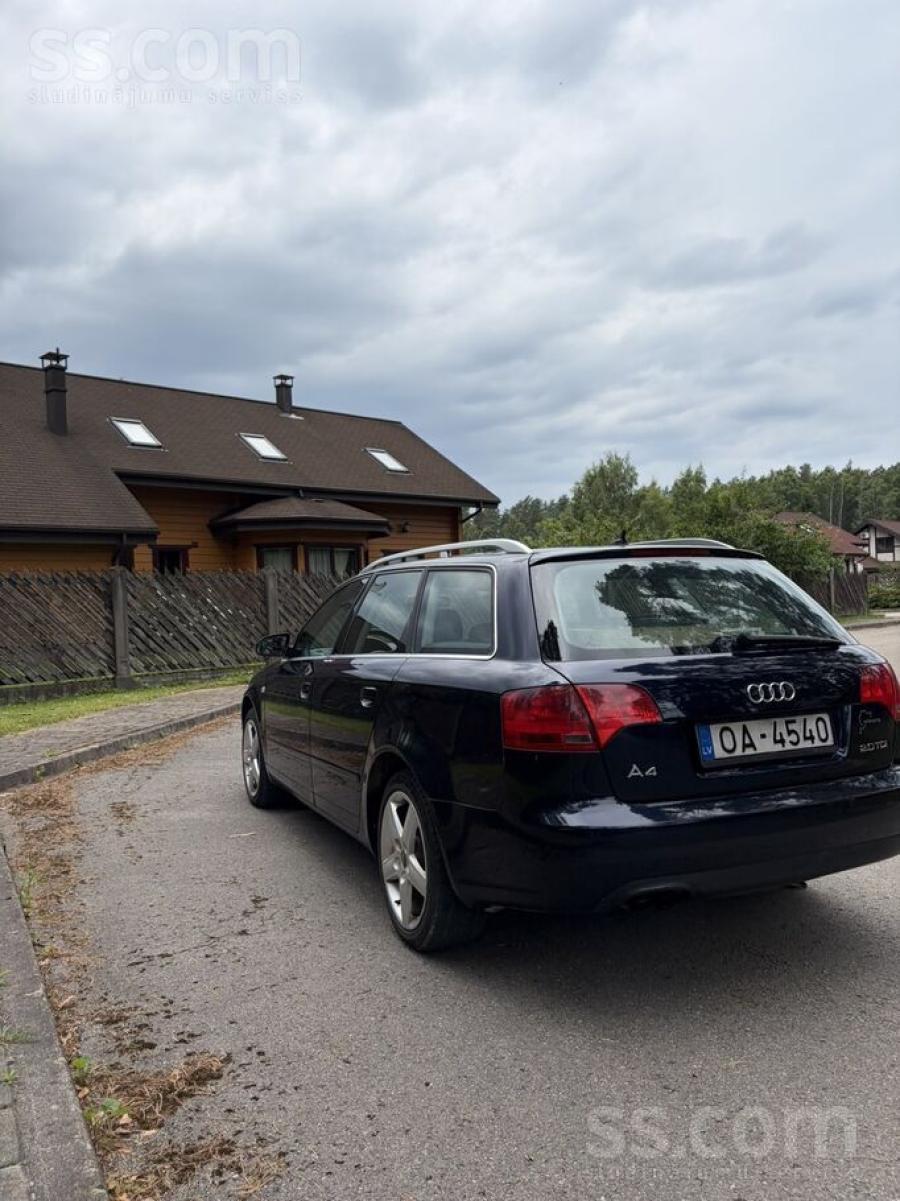 Zils Audi A4 2007 Rīga, ar dzinēja tilpumu 2.00 L un nobraukumu 0 tūkst. km par 2400 €, foto 1 vietnē AUTOMOTO.COM.LV