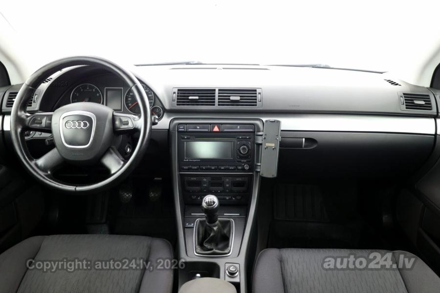 Blue Audi A4 2007 in Tallinn, with an engine capacity of 2.00 L and mileage of 258 thousand km for 1699 €, photo 6 on AUTOMOTO.COM.LV
