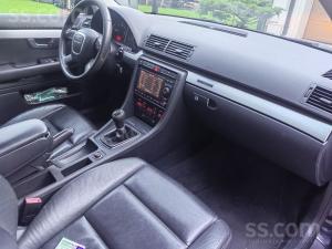 Blue Audi A4 2007 in Riga, with an engine capacity of 2.00 L and mileage of 319 thousand km for 2700 €, photo 5 on AUTOMOTO.COM.LV