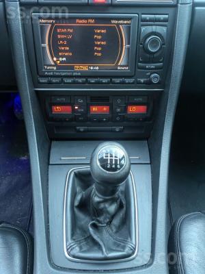 Blue Audi A4 2007 in Riga, with an engine capacity of 2.00 L and mileage of 319 thousand km for 2700 €, photo 7 on AUTOMOTO.COM.LV