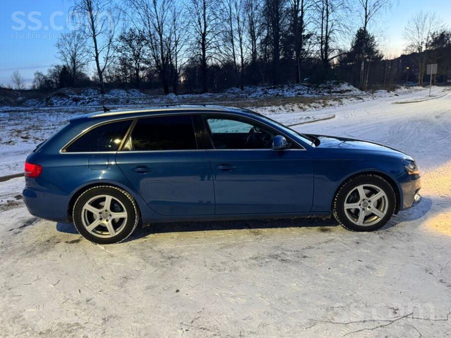 Zils Audi A4 2008 Rīga, ar dzinēja tilpumu 2.00 L un nobraukumu 254 tūkst. km par 4350 €, foto 7 vietnē AUTOMOTO.COM.LV