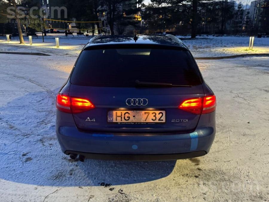 Zils Audi A4 2008 Rīga, ar dzinēja tilpumu 2.00 L un nobraukumu 254 tūkst. km par 4350 €, foto 8 vietnē AUTOMOTO.COM.LV