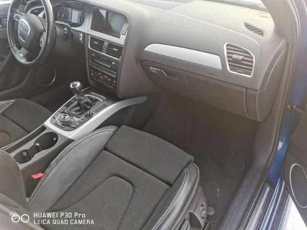 Zils Audi A4 2008 Prienai, ar dzinēja tilpumu 2.70 L un nobraukumu 316 tūkst. km par 4699 €, foto 3 vietnē AUTOMOTO.COM.LV