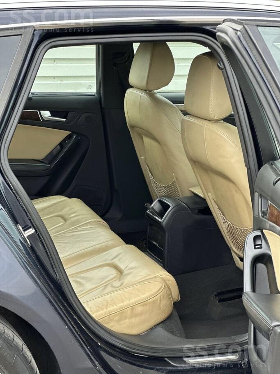 Zils Audi A4 2008 Rīga, ar dzinēja tilpumu 1.80 L un nobraukumu 309 tūkst. km par 1990 €, foto 15 vietnē AUTOMOTO.COM.LV
