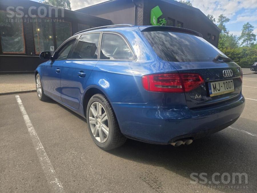 Zils Audi A4 2008 Rīga, ar dzinēja tilpumu 2.00 L un nobraukumu 0 tūkst. km par 4500 €, foto 4 vietnē AUTOMOTO.COM.LV