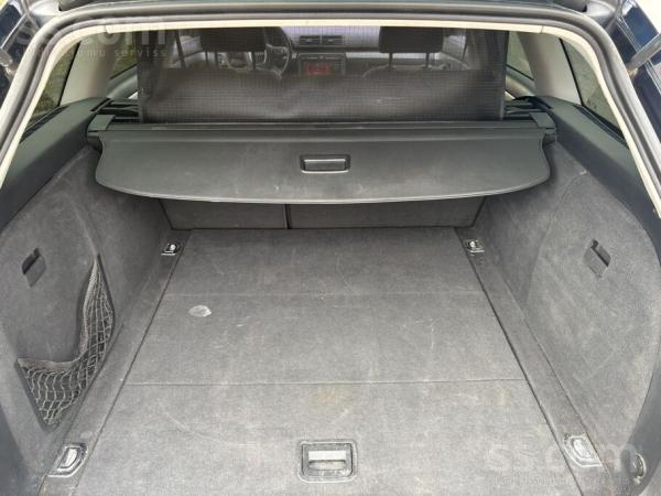 Blue Audi A4 2008 in Liepaja, with an engine capacity of 1.90 L and mileage of 391 thousand km for 2450 €, photo 9 on AUTOMOTO.COM.LV
