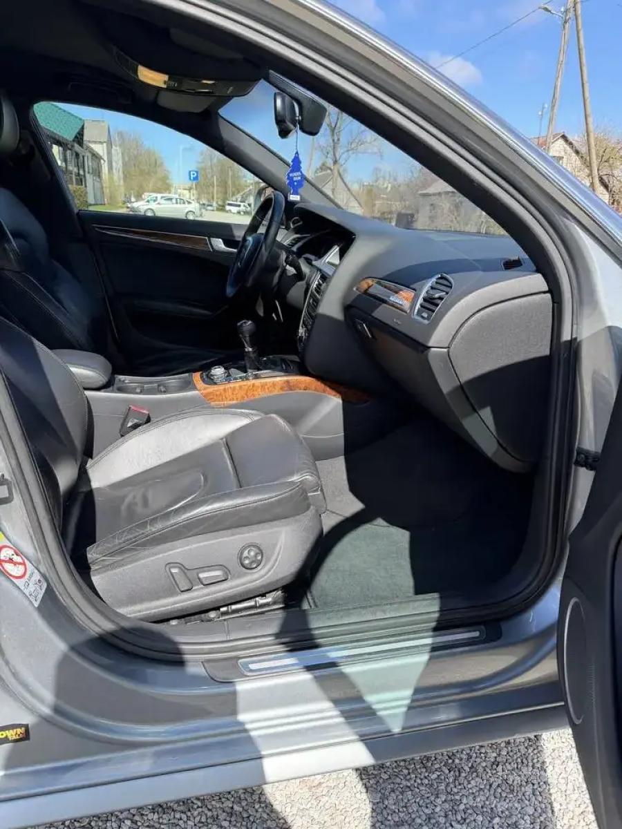 Blue Audi A4 2008 in Ventspils, with an engine capacity of 3.00 L and mileage of 277 thousand km for 6590 €, photo 14 on AUTOMOTO.COM.LV