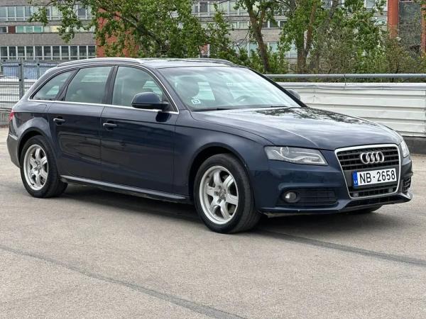 Blue Audi A4 2008 in Cesis, with an engine capacity of 1.80 L and mileage of 301 thousand km for 1990 €, photo 2 on AUTOMOTO.COM.LV