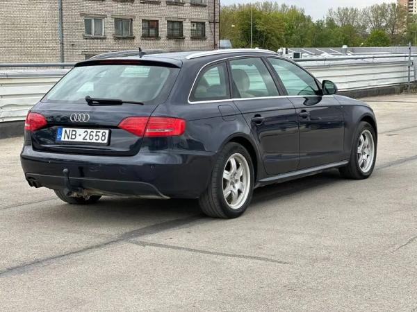 Blue Audi A4 2008 in Cesis, with an engine capacity of 1.80 L and mileage of 301 thousand km for 1990 €, photo 3 on AUTOMOTO.COM.LV