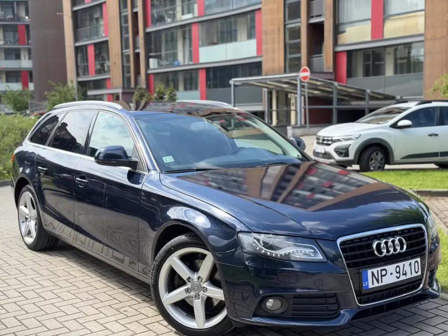 Zils Audi A4 2008 Rīga, ar dzinēja tilpumu 2.00 L un nobraukumu 335 tūkst. km par 4990 €, foto 1 vietnē AUTOMOTO.COM.LV