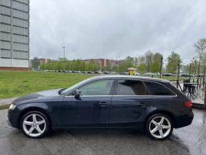 Zils Audi A4 2008 Rīga, ar dzinēja tilpumu 2.00 L un nobraukumu 335 tūkst. km par 4990 €, foto 3 vietnē AUTOMOTO.COM.LV