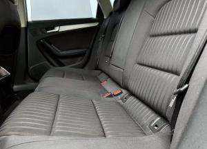 Zils Audi A4 2008 Rīga, ar dzinēja tilpumu 2.00 L un nobraukumu 335 tūkst. km par 4990 €, foto 11 vietnē AUTOMOTO.COM.LV