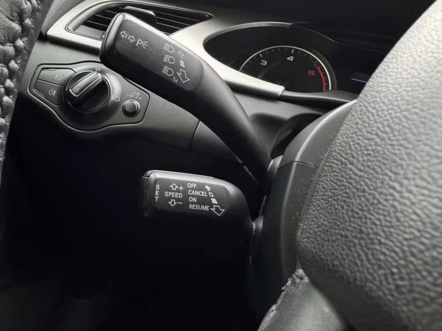 Zils Audi A4 2008 Rīga, ar dzinēja tilpumu 2.00 L un nobraukumu 335 tūkst. km par 4990 €, foto 24 vietnē AUTOMOTO.COM.LV