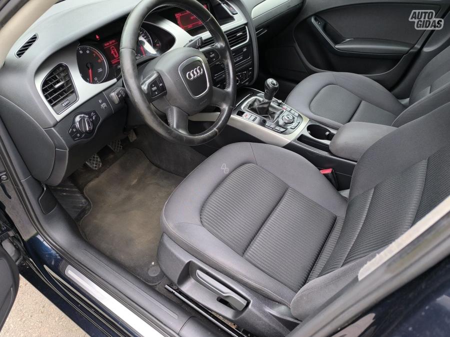 Zils Audi A4 2008 Vilkaviškis, ar dzinēja tilpumu 1.80 L un nobraukumu 300 tūkst. km par 3200 €, foto 10 vietnē AUTOMOTO.COM.LV
