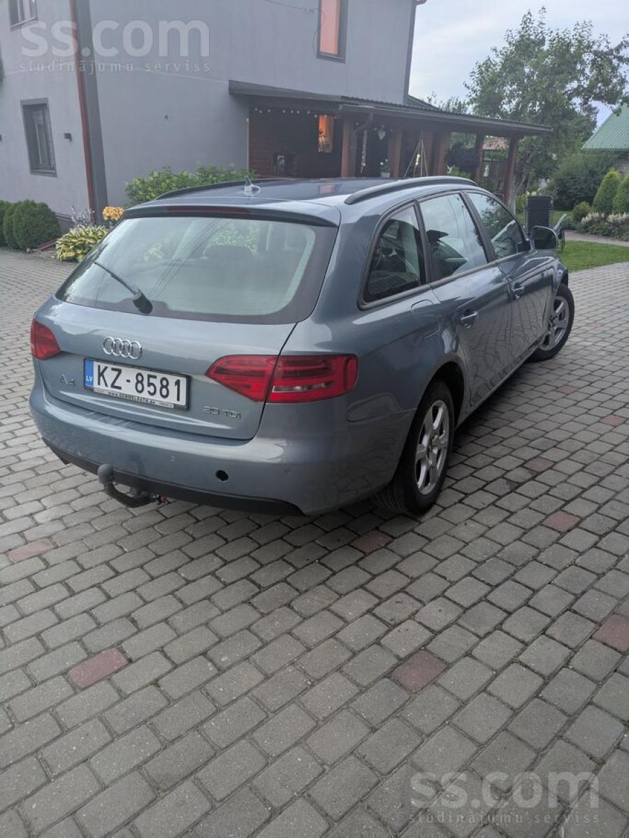 Zils Audi A4 2008 Valmiera, ar dzinēja tilpumu 2.00 L un nobraukumu 361 tūkst. km par 3800 €, foto 4 vietnē AUTOMOTO.COM.LV