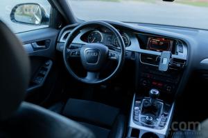 Zils Audi A4 2008 Jelgava, ar dzinēja tilpumu 3.00 L un nobraukumu 343 tūkst. km par 5800 €, foto 14 vietnē AUTOMOTO.COM.LV
