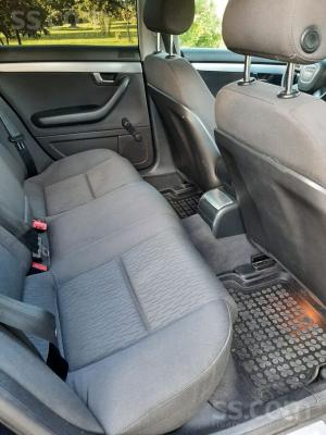 Zils Audi A4 2008 Liepāja, ar dzinēja tilpumu 1.90 L un nobraukumu 391 tūkst. km par 2650 €, foto 7 vietnē AUTOMOTO.COM.LV