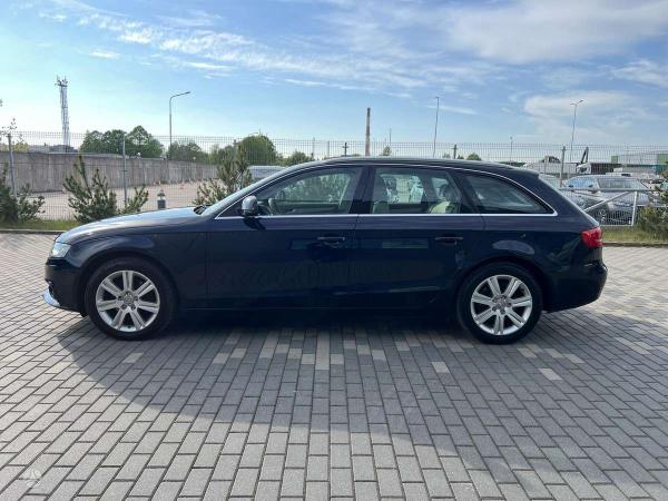 Audi A4 2008 in Siauliai on AUTOMOTO.COM.LV Blue Audi A4 2008 in Siauliai, with an engine capacity of 1.80 L and mileage of 269 thousand km for 4900 β¬, photo 6 on AUTOMOTO.COM.LV