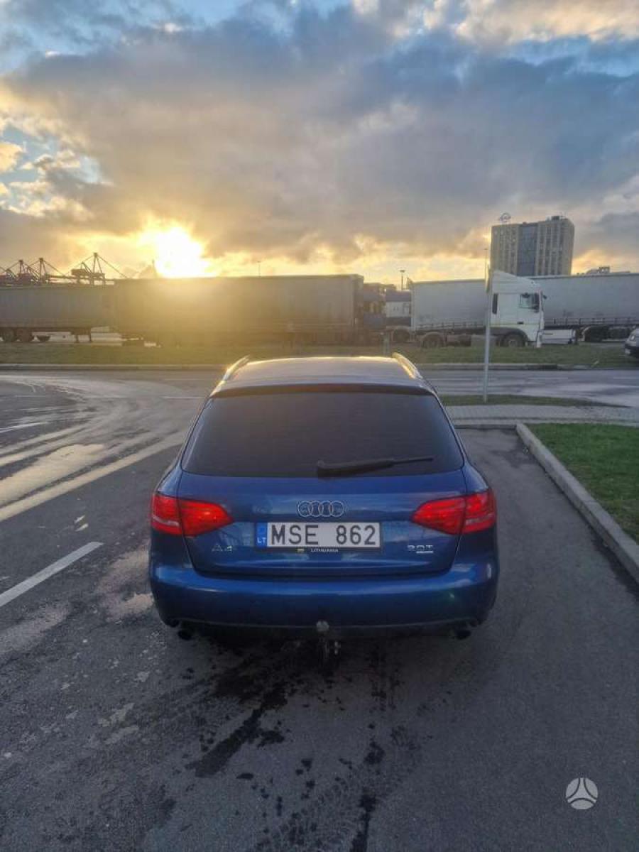 Blue Audi A4 2009 in Klaipeda, with an engine capacity of 1.98 L and mileage of 262 thousand km for 5000 €, photo 3 on AUTOMOTO.COM.LV